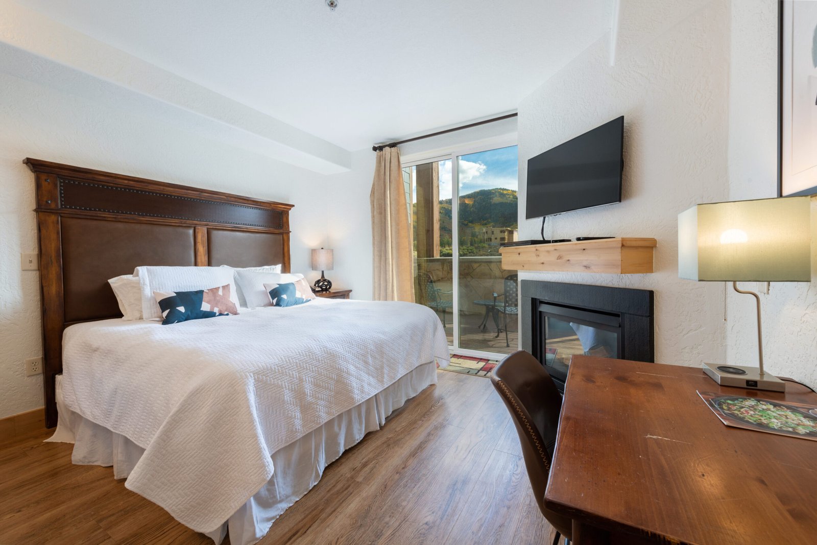 Silverado Lodge Accommodation - Luxury Vacation Rentals - Park City